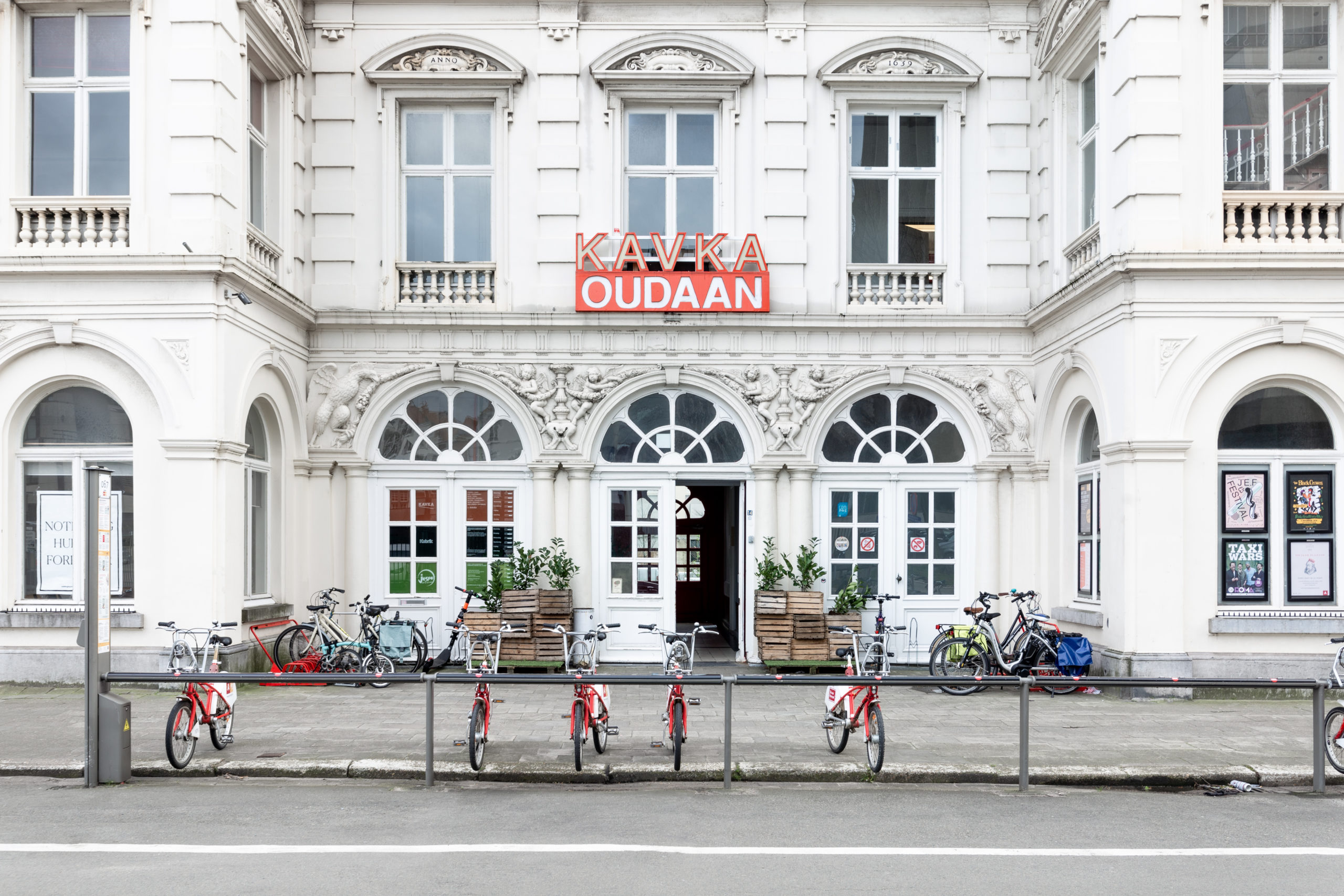 Jump: inloophuis voor kwetsbare jongeren in Kavka Oudaan